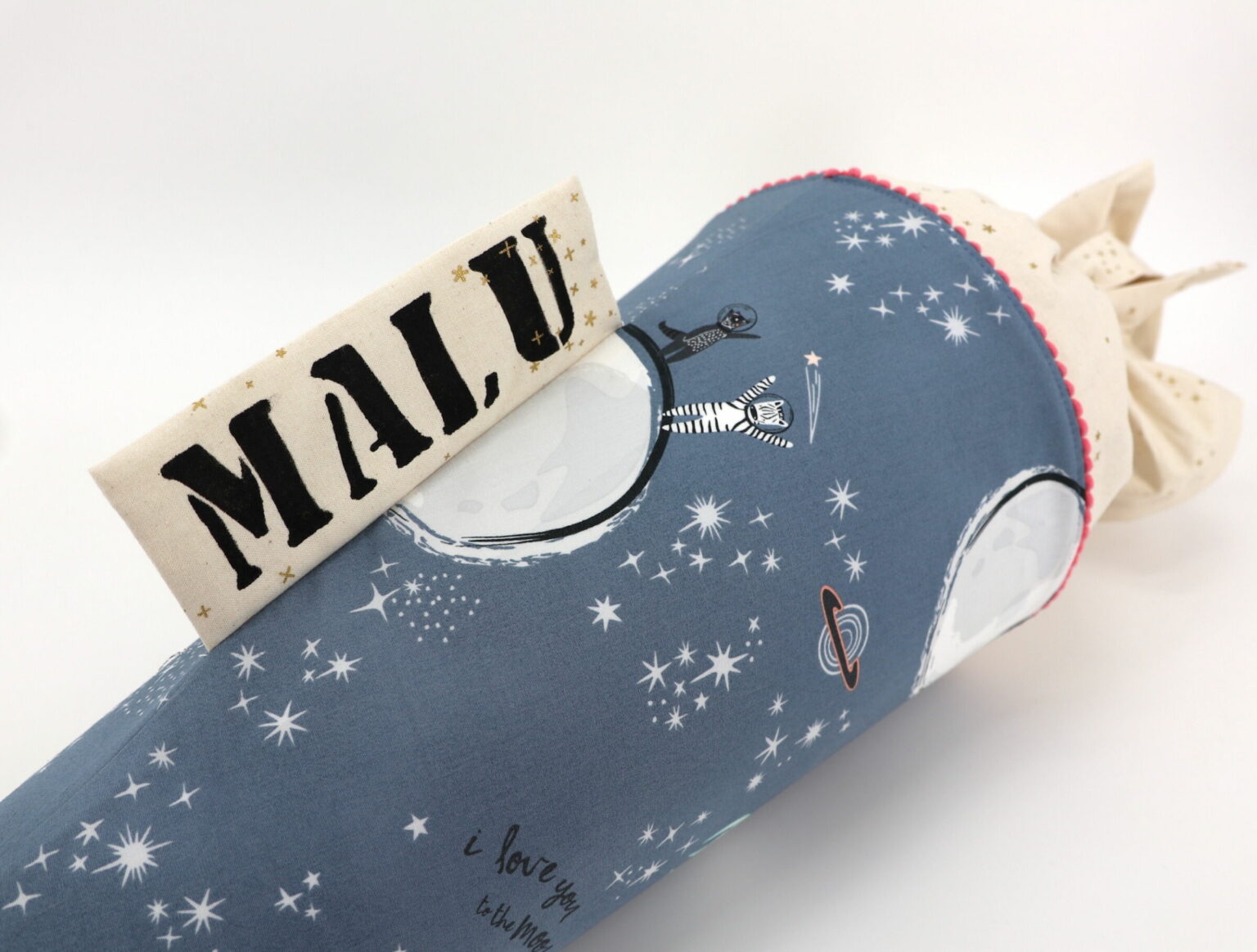 Schultüte "Spatial Friends" mit Namen von LottiKlein - handmade in Berlin